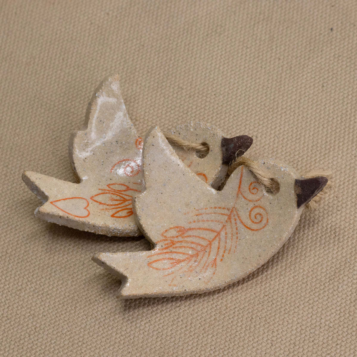 Chopstick Rest Set: Birds by Yuka Nakano – Saltstone Ceramics